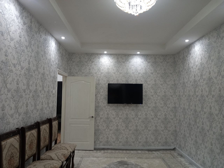 Срочно продается 3 к.ул.Ватанпарвар 35 дом 12 кв. За мостом.