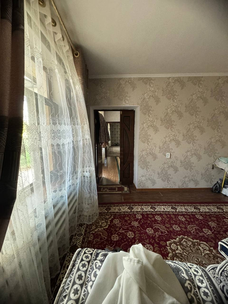 Яшаш учун Зур хонадон сотилади