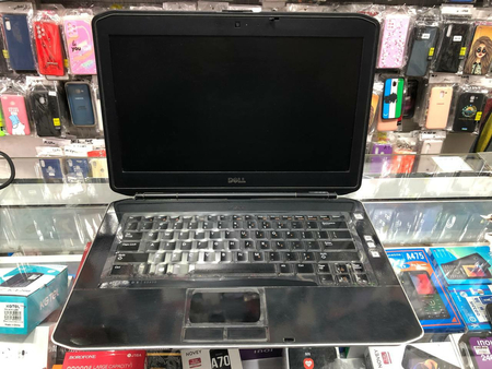 Noutbuk DELL Intel core i3 3110M