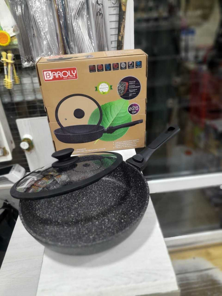 Кастрюля с крышкой. Skovorodka qopqoq bilan birga. Baroly