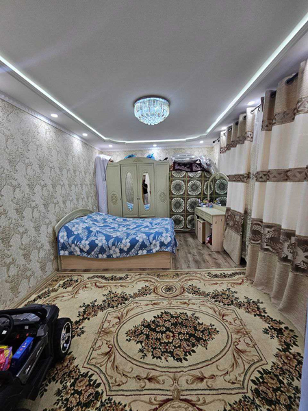 4 xonali 90m² 1-qavat sotiladi