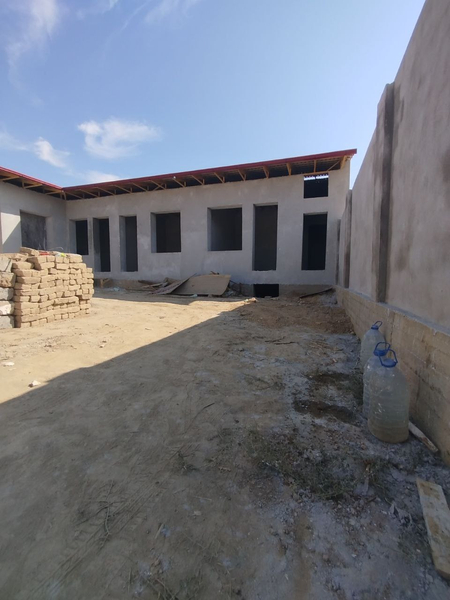 Hovli sotiladi Tashmi opodtidan kirganda