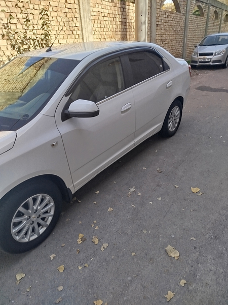 Cobalt 2015 sotiladi