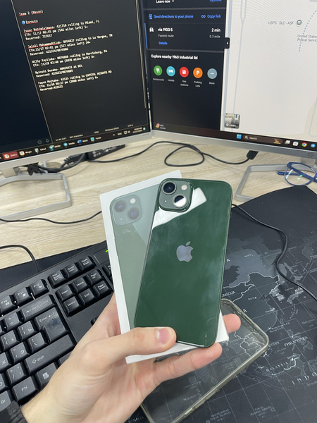 Iphone 13 GREEN colour