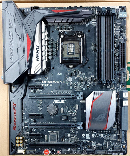 Б/У #Материнская плата (без задними планкой)

ASUS ROG MAXIMUS VIII HE