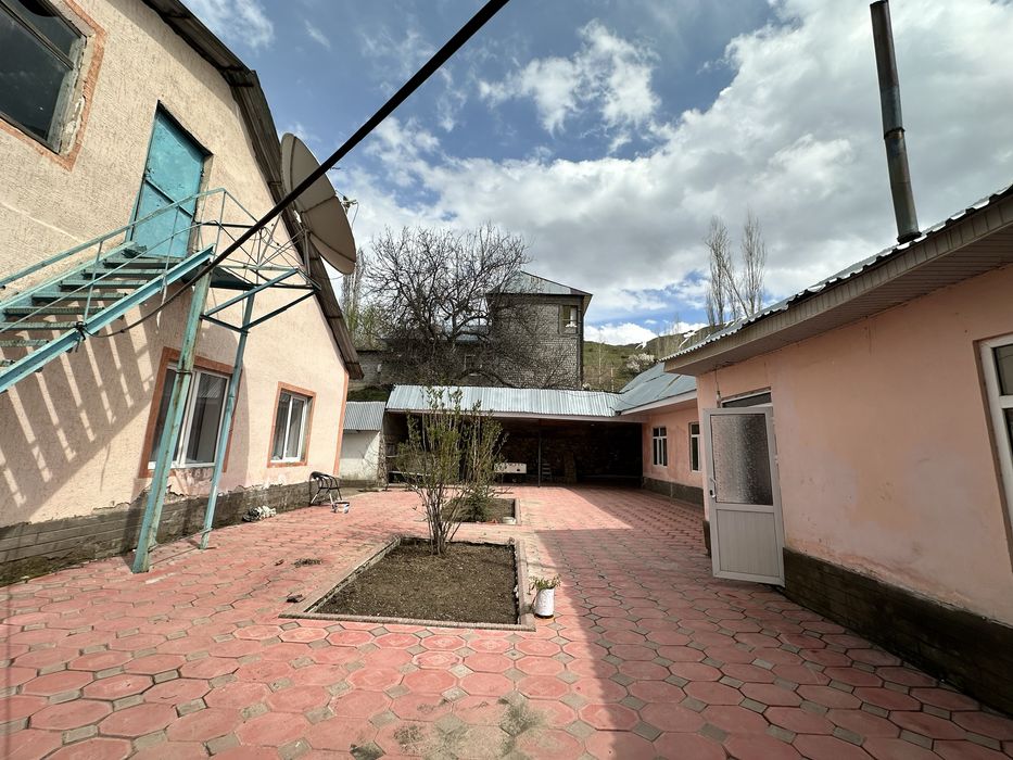 Продаётся Участок в чимгане