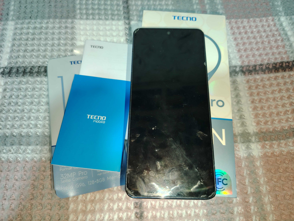 TEXNO CAMON 19 pro 8/128 gb срочно