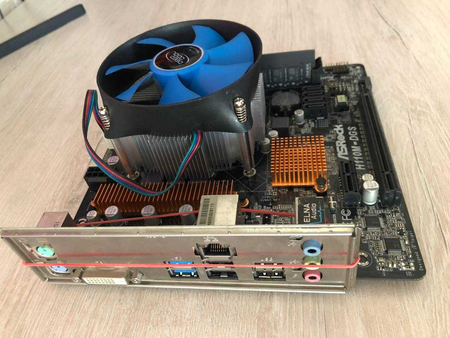 ASRock H110M-GDS + i5 7400 + Cooler + 8GB + 120GB SSD