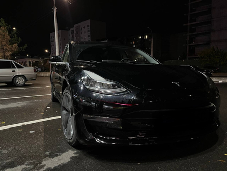 Srochno Tesla model 3 long range