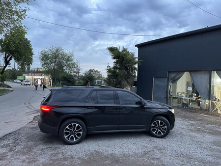 Chevrolet Traverse 2021.