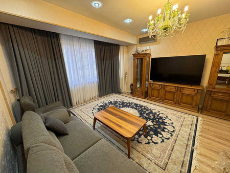 Продается квартира Мирзо Улугбекский район Ор. Паркентский