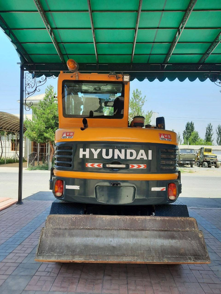 Hyundai ekskovator 2015