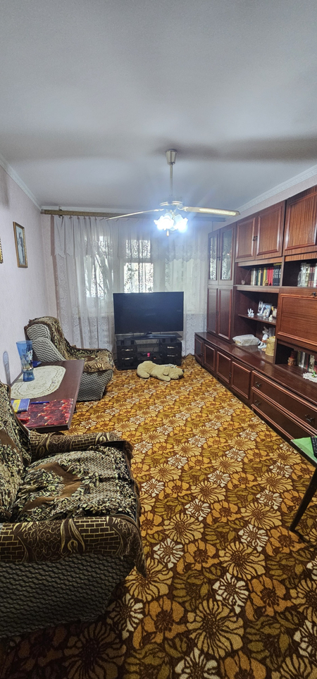 Продаётся 3х комнатная квартира