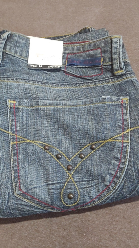 Продам новые женские джинсы.Низкая посадка.