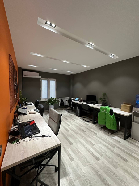 Аренда подОфис Ориентир-Самарканд дарвоза 150м2  2500$торг