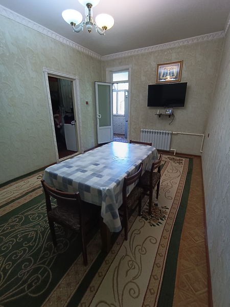 ТТЗ-2 да 4+1 хоналик уй сотилади. Продается 4+1/4/4  на ТТЗ-2 массиве