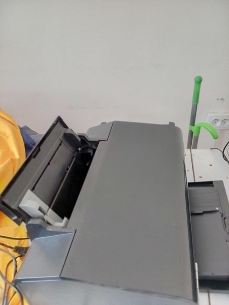 Epson L805 sotiladi