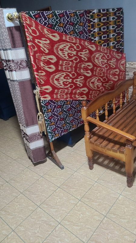 Stol stul kabina karniz pardalari bilan sotiladi