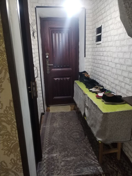 Срочно продается квартира (Янгиюль, кондитерская)