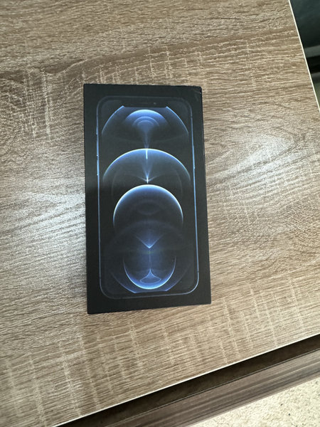 Продам I-Phone 12 Pro 128 Gb