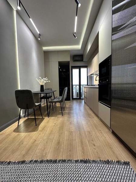 V3780  2/8/10 ЖК Darhan Avenue Ор.р: Дархан ул.Асака Тельмана 60м2