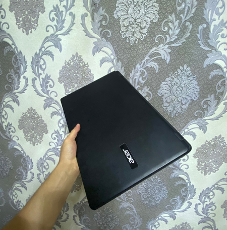 Noutbuk acer extensa 2519
