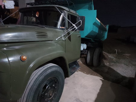 Зил сотилади срочна 4505