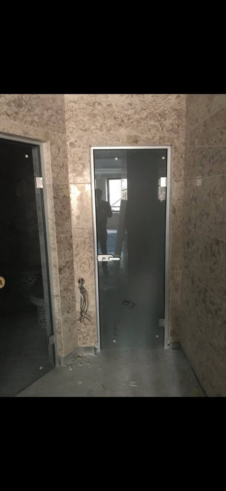 Стеклянные перегородки и Раздвижные системы с гарантий