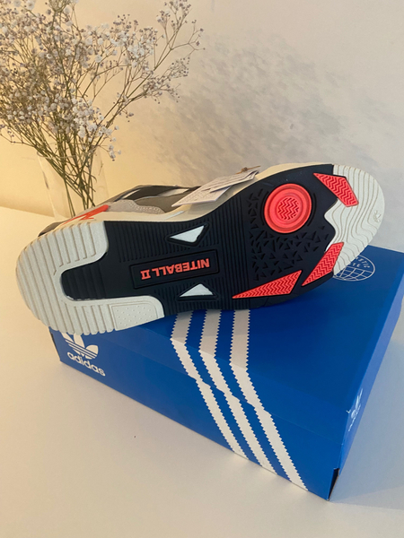 Кроссовки adidas (original)