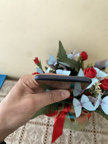 Samsung galaxy a51 sotiladi
