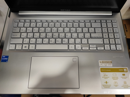 Asus vivobook x1605v
