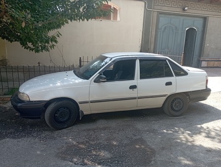 Nexia 1 (1999 yil)