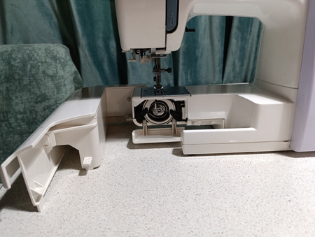 Машинка швейная Janome 423S
