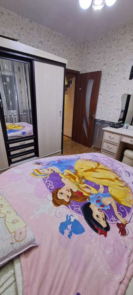 Аренда Алгаритм Чиланзар 30 КВ 2/2/4 с мебелью и техникой!