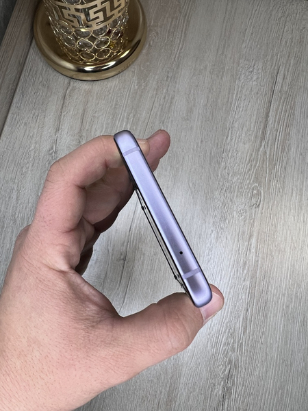 Samsung Z flip 3 8/256Gb snapdragon-888