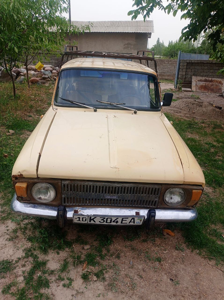 Moskvich 412  kombi sotiladi Xolati yaxshi naxadu !