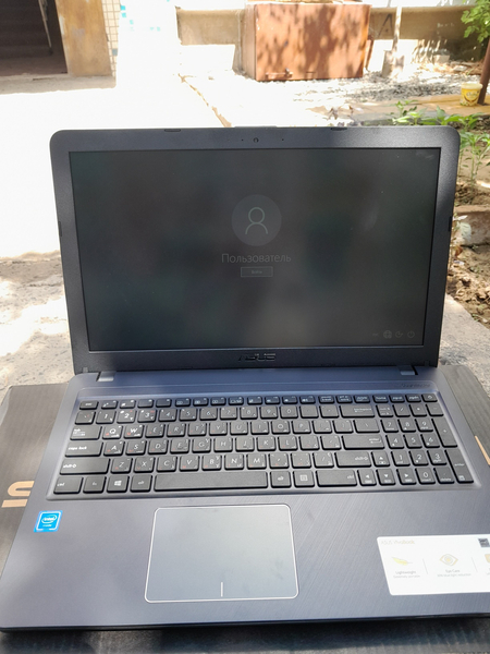 Notubokk Asus kelishamiz nasib bulsa