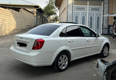Chevrolet Jentra
