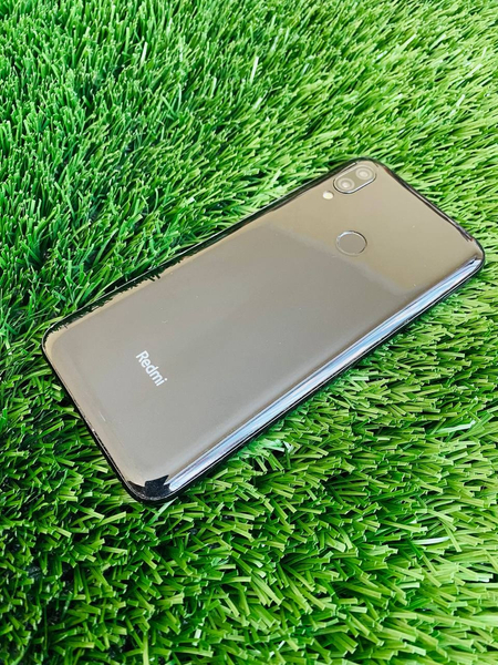 Redmi 7 sotiladi