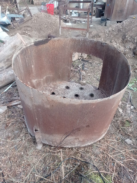 Срочно продаю чугунный очаг