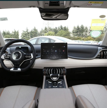 Byd Yuan plus Flagship