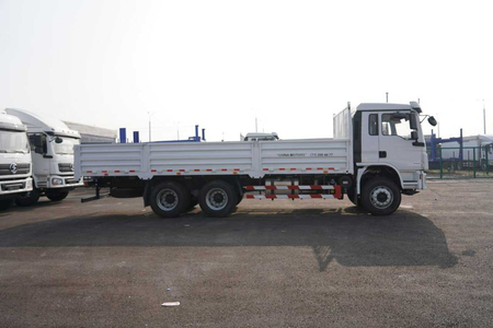 Shacman L3000-7,5метр бортовойлари сотувда тайёр. Нахт ва кредитга бор