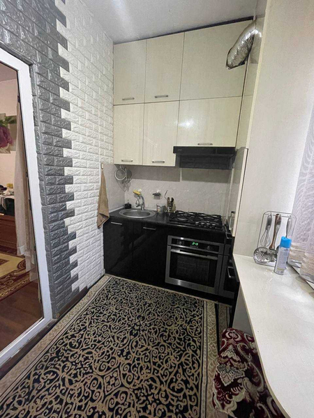 Срочно продаётся 4 комнатная квартира, площадью 94 кв.м !!!