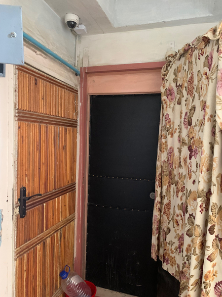 Jizzax shahar Azizbekovada 1 xonali uy srochne sotiladi