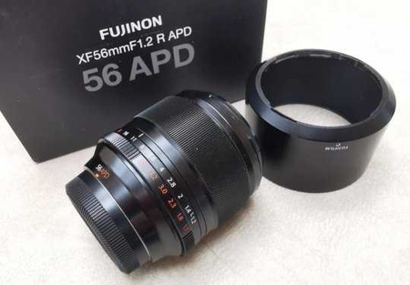 Срочно продам фотоаппарат Fujifilm X-T4 KIT XF 16-80mm F4 с доп