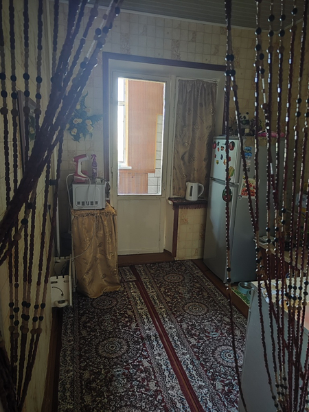 Продается 2х комнатная квартира Чирчик, 9 м-он кв Конструкторов