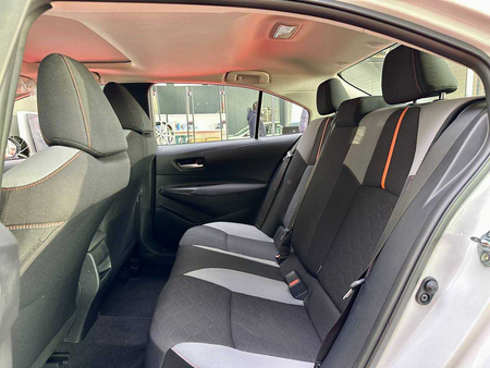 Toyota Corolla 1.2T Full Option с НДС (Перечисление, наличный)