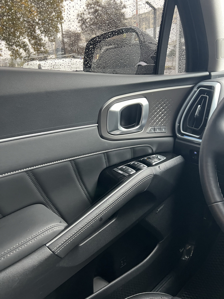Продается Kia sorento 2024 3.5 L