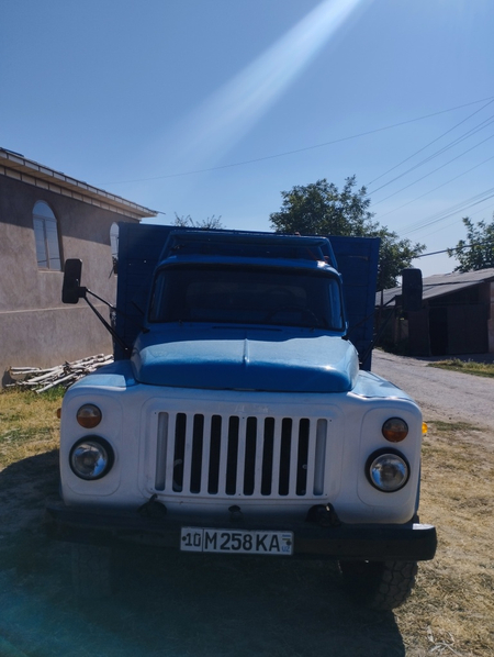 Gaz 53 sotiladi ll