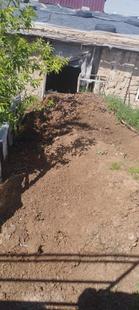 Tekinga mol gŏngi top toza